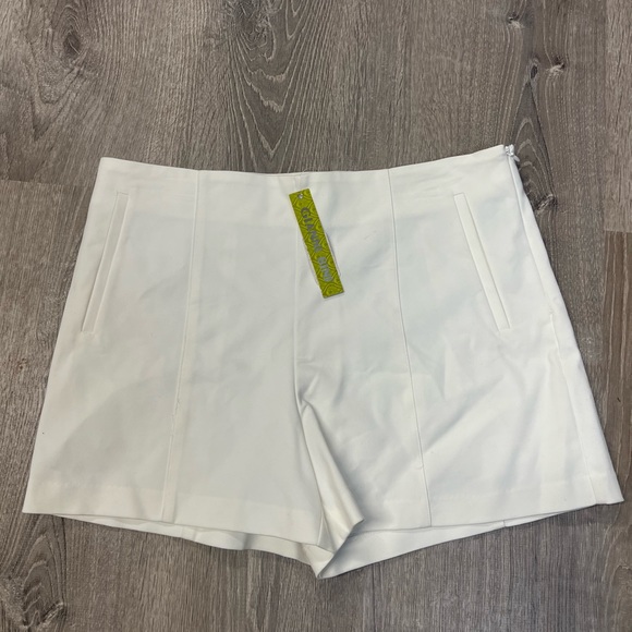 Gianni Bini | Shorts | Gianni Bini Shorts Xl Cammy Womens White Pockets ...